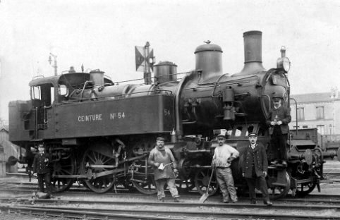 Train 1900 Style Home