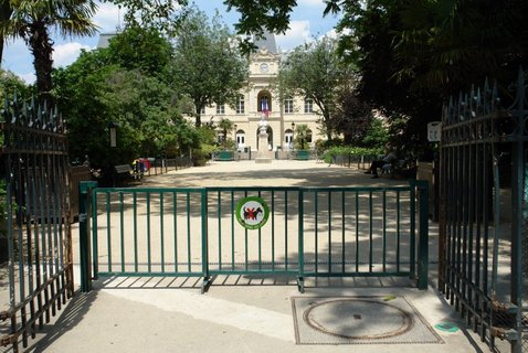 Le square Ferdinand-Brunot