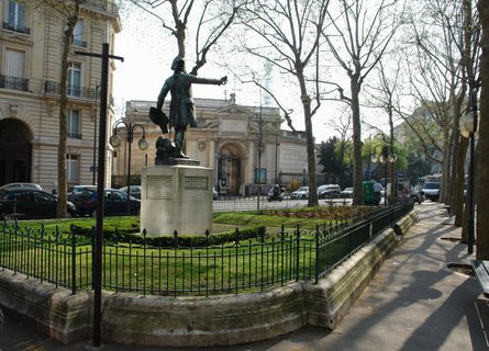 La place Rochambeau